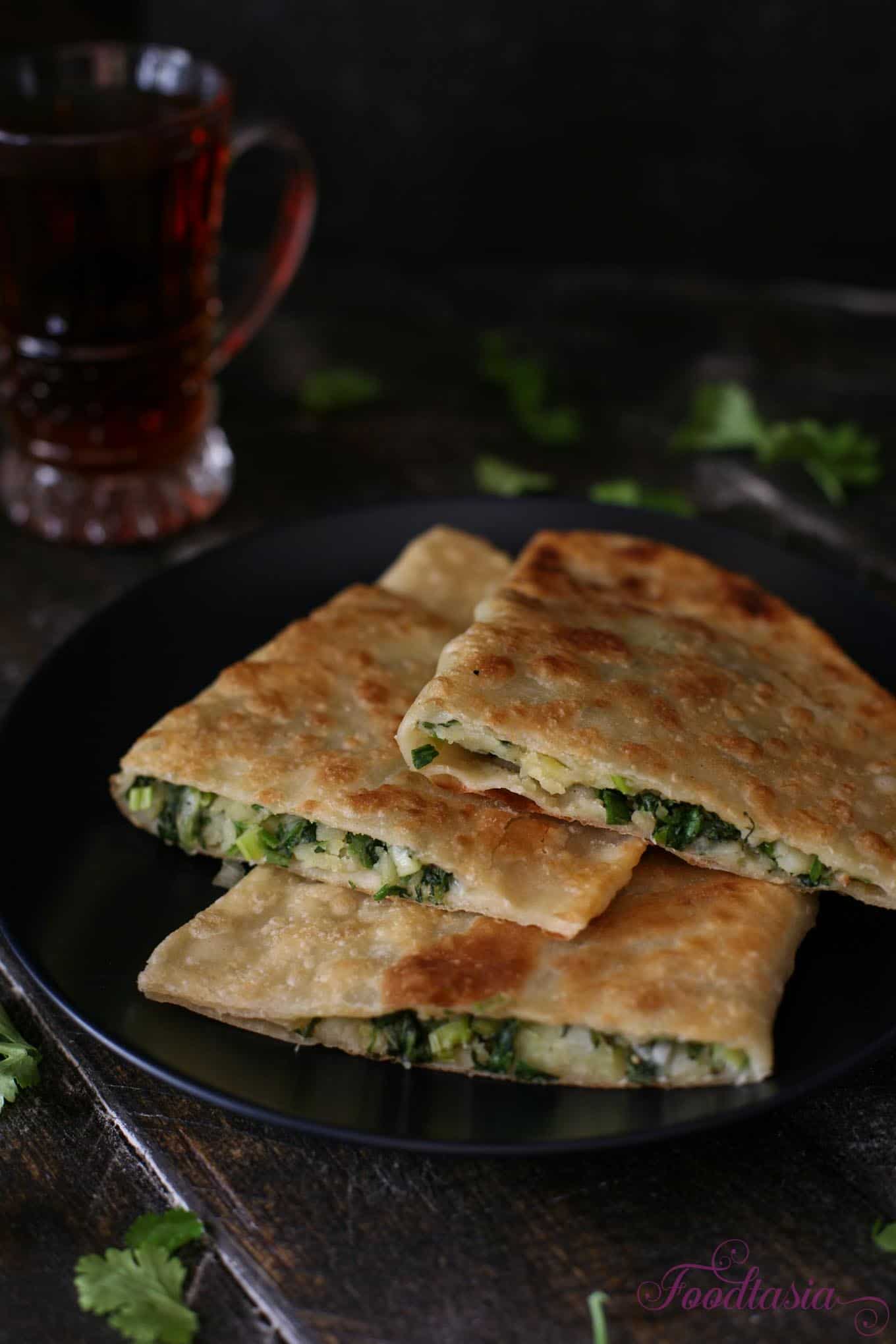 Afghan Bolani - Potato Stuffed Flatbread | Foodtasia