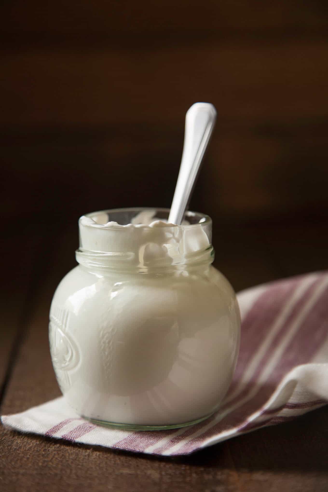 How to Make Crème Fraîche | Foodtasia