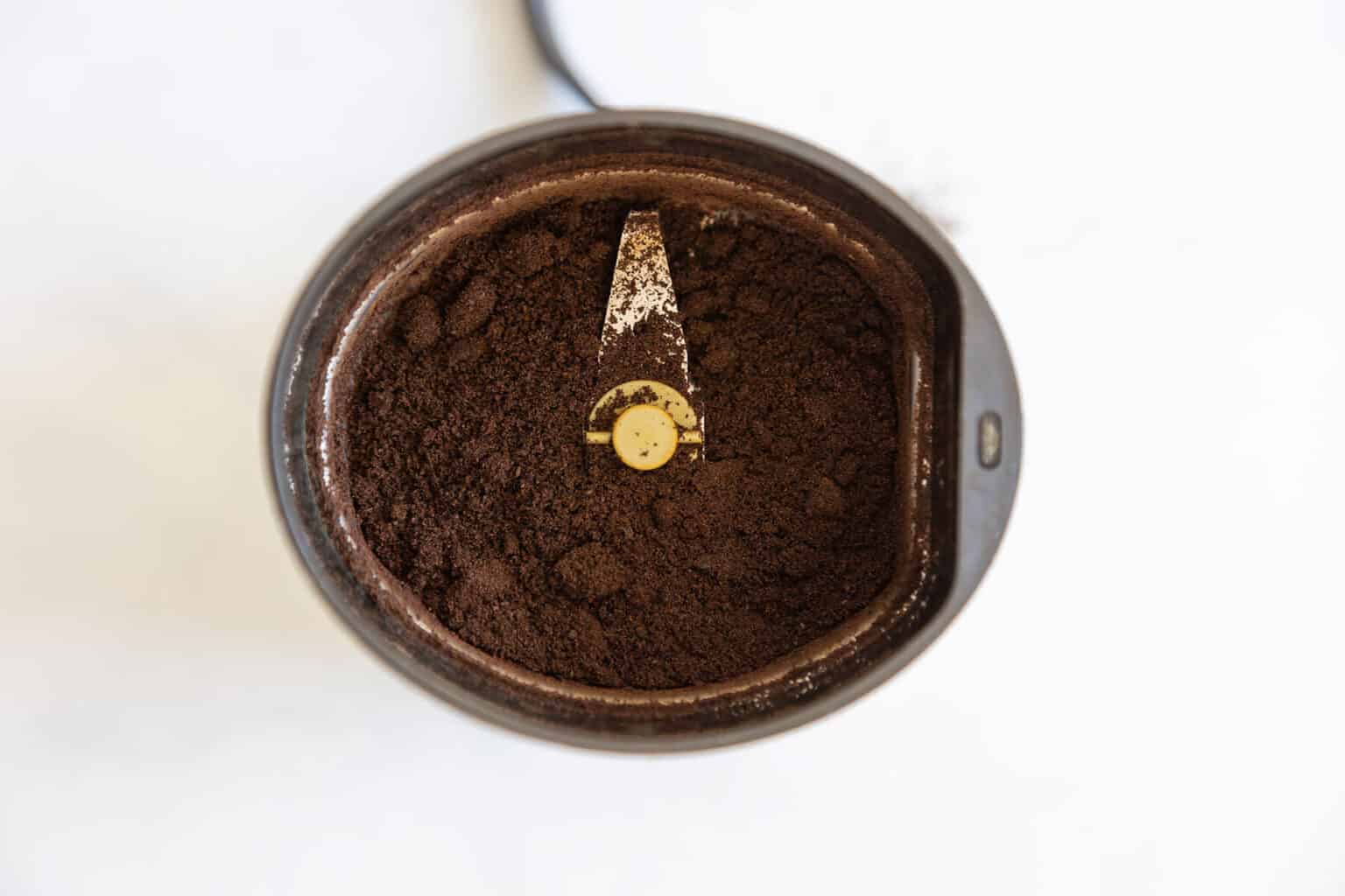 Homemade Vanilla Bean Paste - Easiest Recipe! | Foodtasia