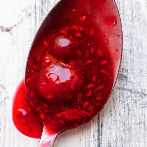The Raspberry Sauce That Practically Makes Itself | Foodtasia