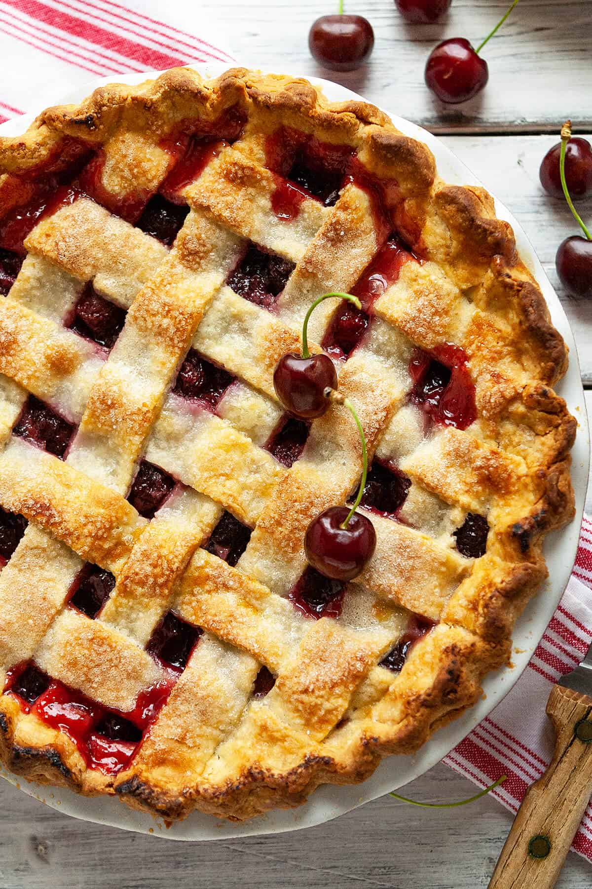 Homemade Cherry Pie | Foodtasia