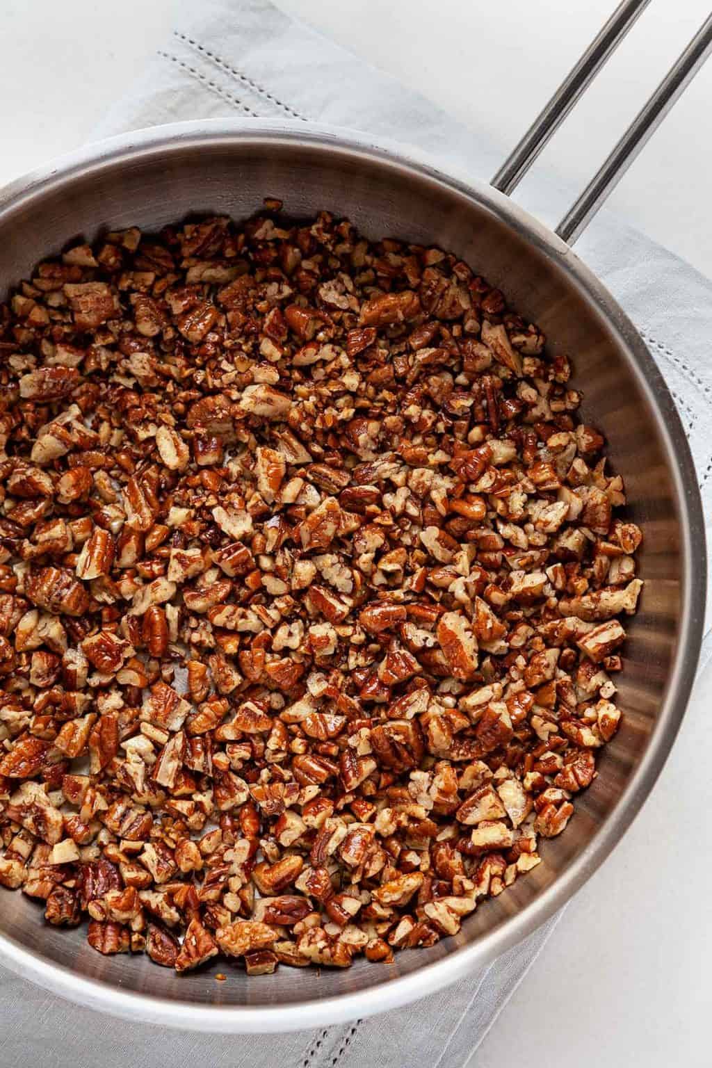 The BEST Thick and Chewy Browned Butter Pecan Cookies | Foodtasia