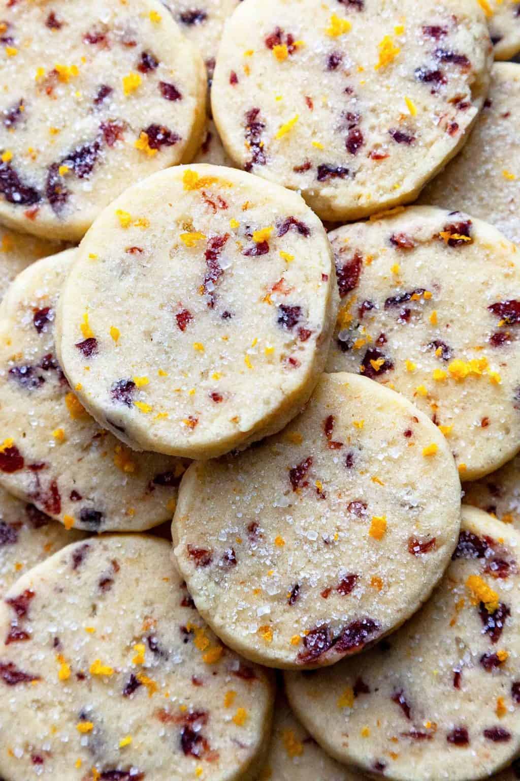 Thick and Chewy White Chocolate Cranberry Cookies | Foodtasia