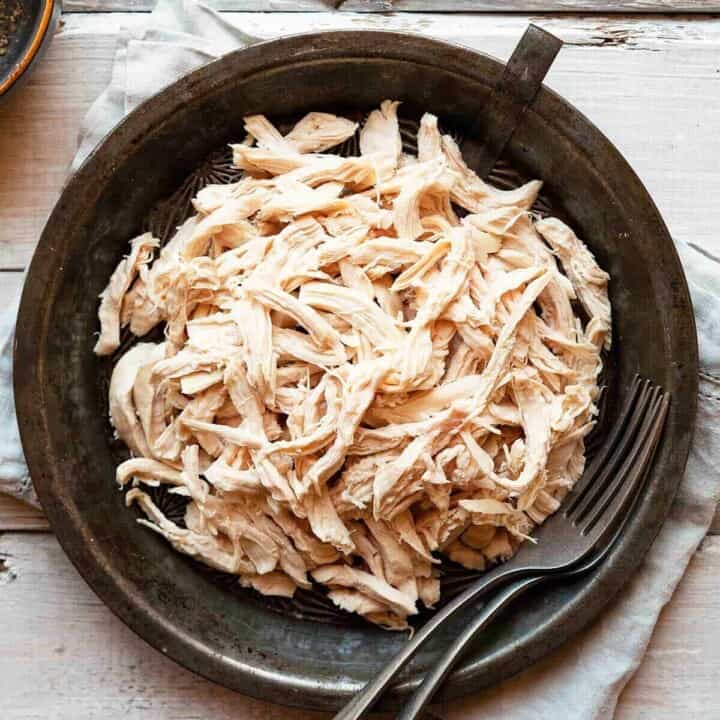 How to Make Shredded Chicken - Easy! | Foodtasia