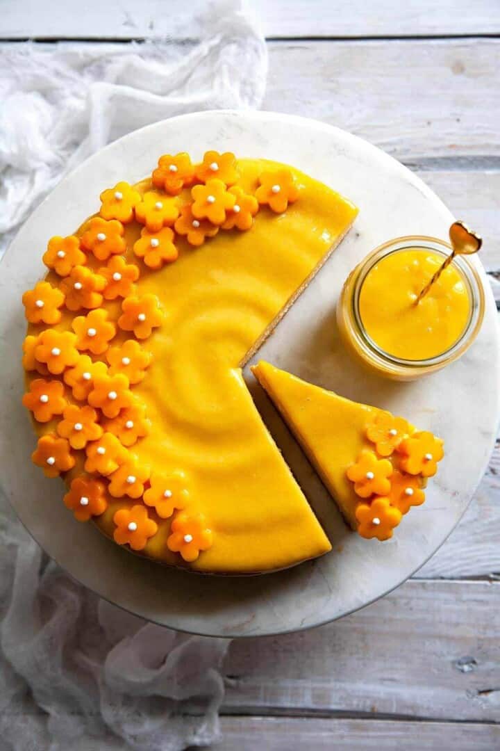 The BEST Mango Cheesecake | Foodtasia