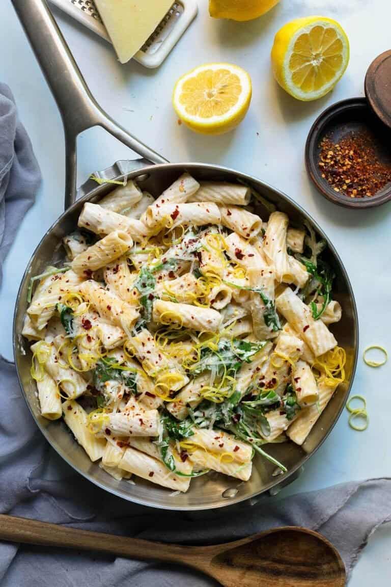 One-Pot Lemon Ricotta Pasta with Arugula | Foodtasia